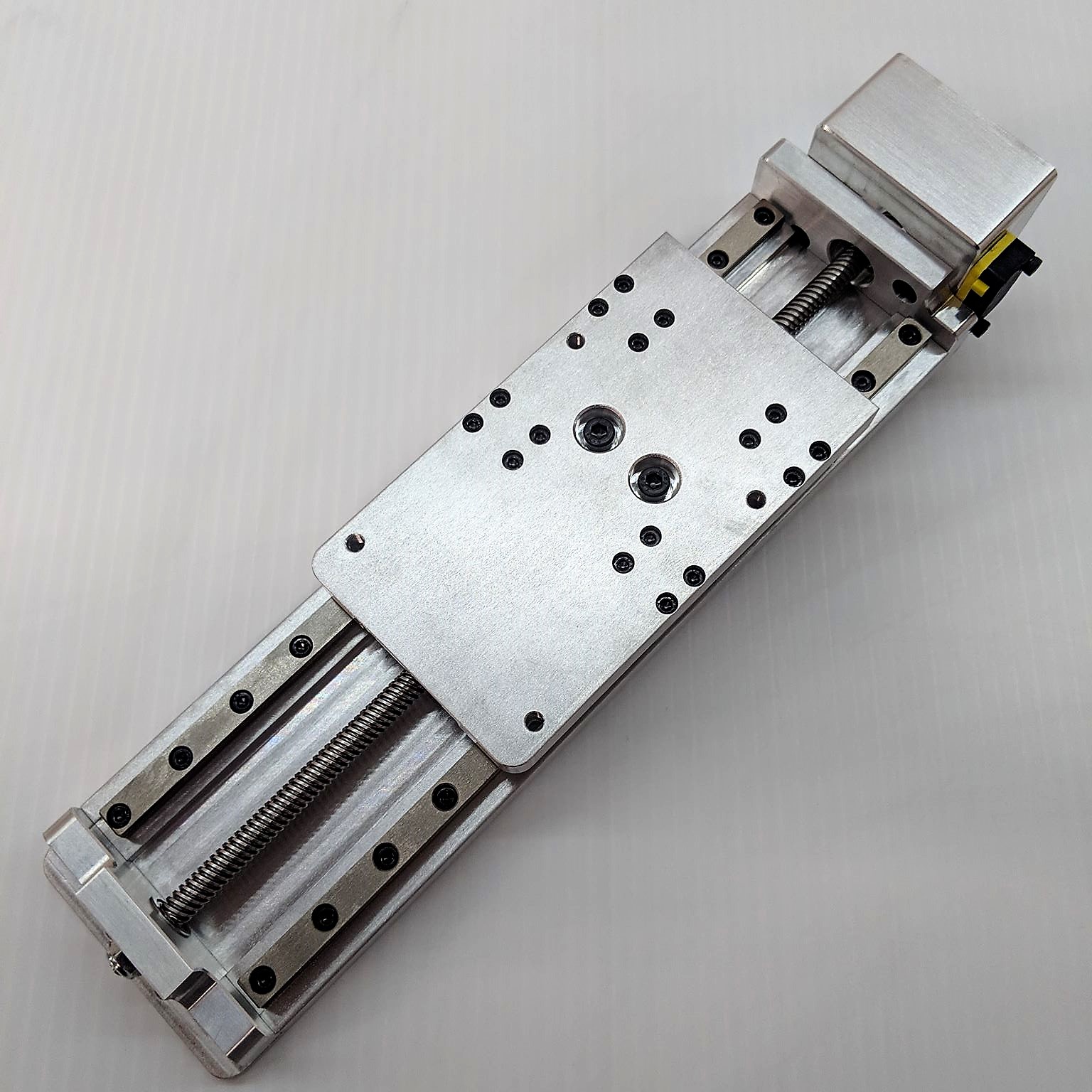 MGN9 Z axis